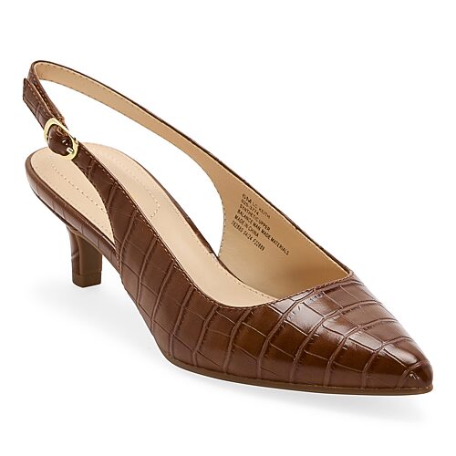 Click here for Liz Claiborne Keith Womens Pointed Closed Toe Kitt... prices