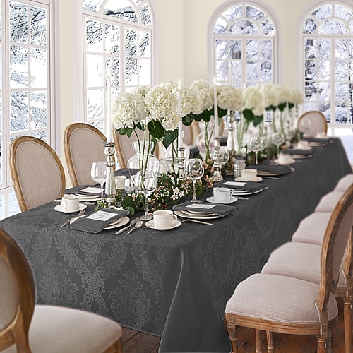 Threadmade Barcelona Damask Tablecloth