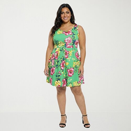 Click here for 24seven Comfort Apparel Plus Size Floral Pleated P... prices