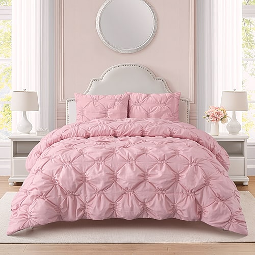 Click here for AEROPOSTALE Diamond Puff Easy Care Comforter Set... prices