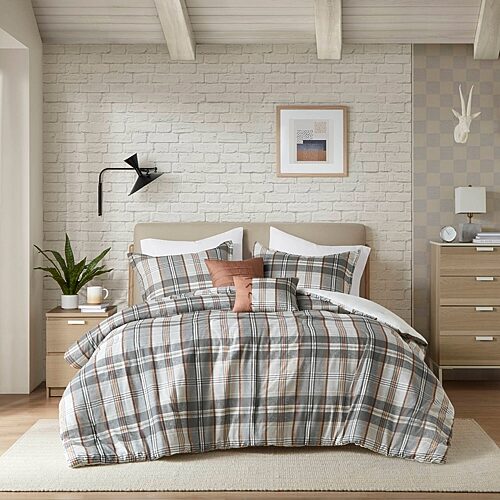 Intelligent Design Blake Plaid Comforter Sets