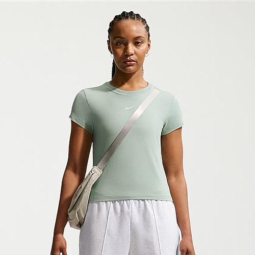 Click here for Nike Womens Crew Neck Short Sleeve T-Shirt  Large... prices