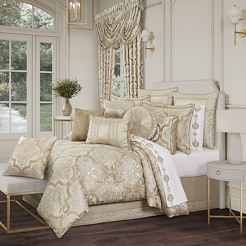 Click here for Queen Street Sympatica 4-pc. Midweight Embellished... prices
