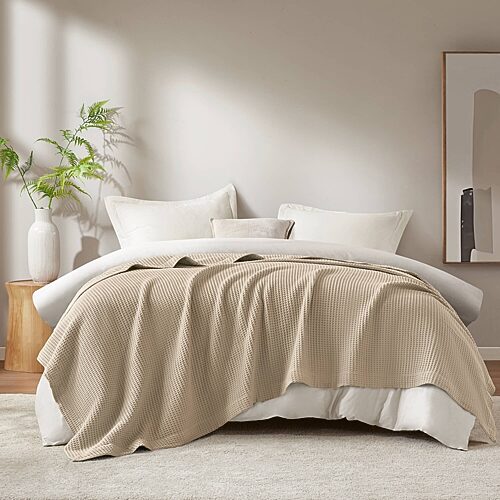 Click here for Madison Park Waffle Weave Cotton Blanket  Twin - K... prices