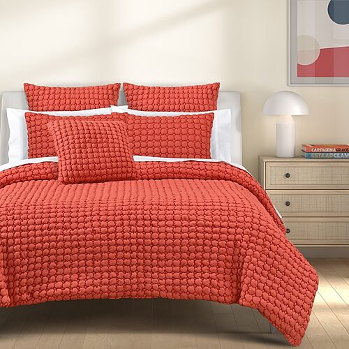 Click here for J by J Queen Bold Cloud Puff 3-Pc. Quilt Set  Full... prices
