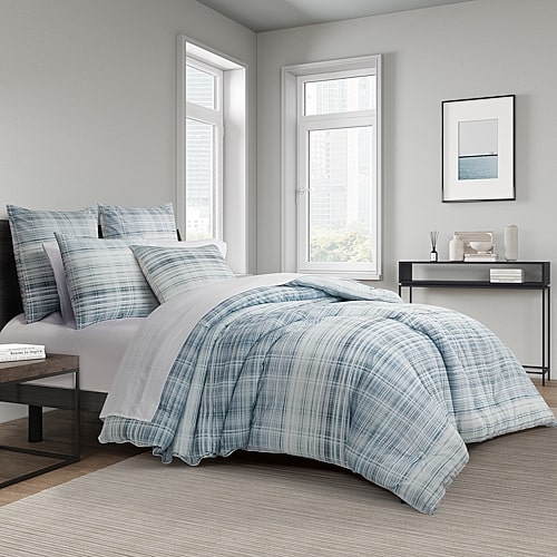 Queen Street Peyton 3-pc. Midweight Comforter Set  One Size  Blue