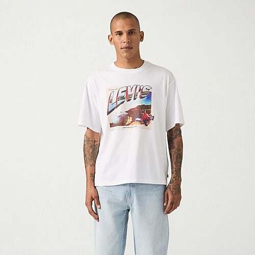 Click here for Levis Mens Graphic Boxy T-Shirt - White prices