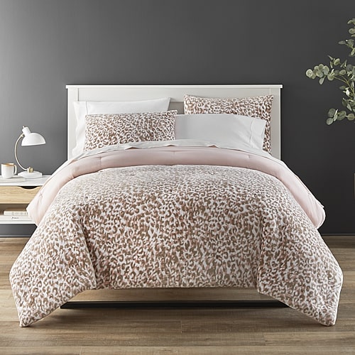 Click here for Home Expressions Maisey Midweight REVERSIBLE Comfo... prices