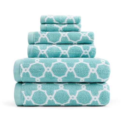 Click here for Liz Claiborne Signature Lattice Plush Bath Towel... prices
