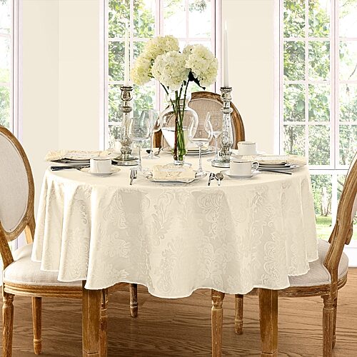 Threadmade Barcelona Damask Tablecloth