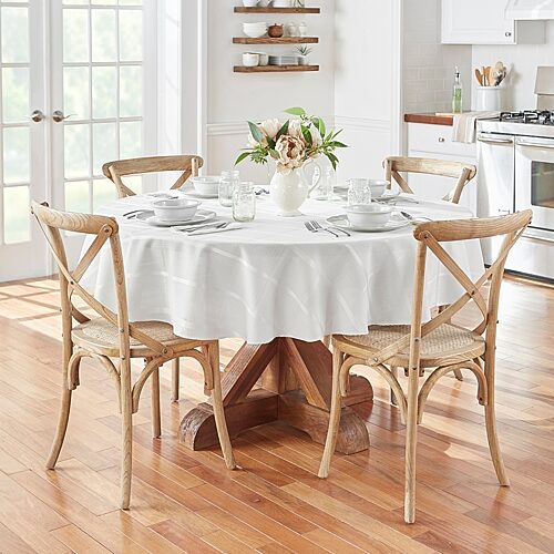 Threadmade Elegance Plaid Tablecloth