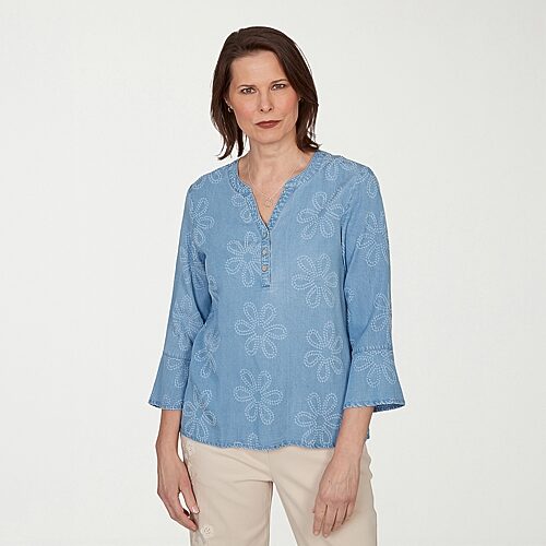 Click here for Alfred Dunner Camden Market Womens Split Crew Neck... prices
