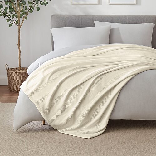 Click here for Vellux All Season Knit Cotton Collection Blanket... prices