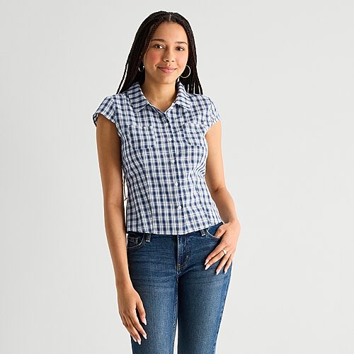 Click here for Arizona Womens Juniors Cap Short Sleeve Regular Fi... prices
