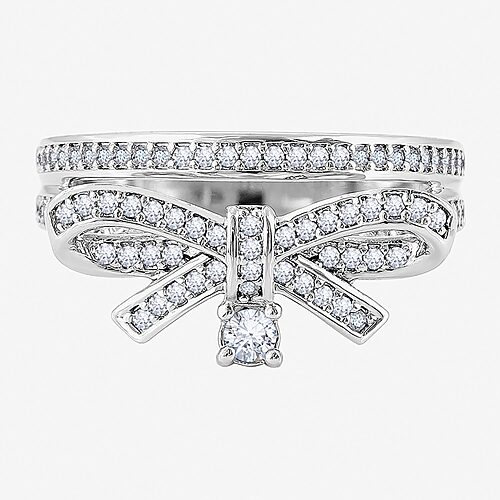 Click here for Diamonart Marilyn Monroe Womens Cubic Zirconia Pla... prices