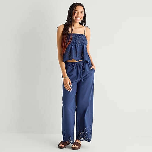 Click here for Forever 21 Womens Juniors Straight Pull-On Pant  L... prices