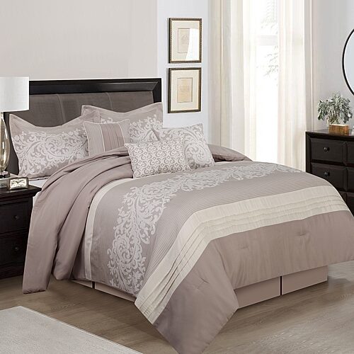 Click here for Stratford Park Margret 7 Piece Comforter Set  King... prices