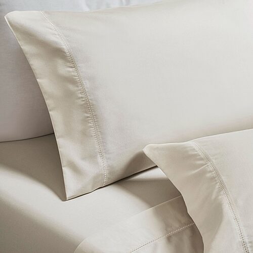 Click here for SUPERIOR Pandora Lustrous Sateen Weave 600tc Pillo... prices