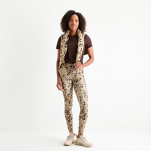 Click here for Xersion EverUltra Womens Quick Dry High Rise 25 7/... prices