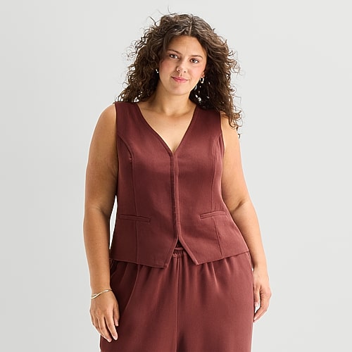 Click here for A.N.A Crepe Womens Plus V Neck Sleeveless Vest  4x... prices