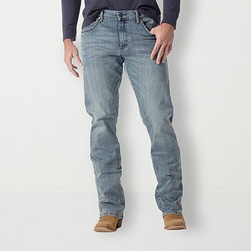 Click here for Wrangler Retro Mens Slim Fit Bootcut Jean  34 32... prices