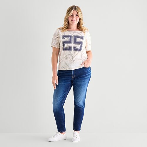 Click here for Arizona Womens Juniors Plus Skinny Fit Jean  16  B... prices