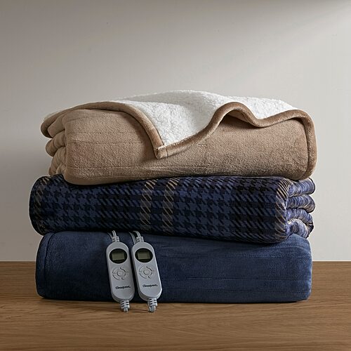 Click here for Beautyrest Heated Plush Sherpa Blanket  One Size... prices