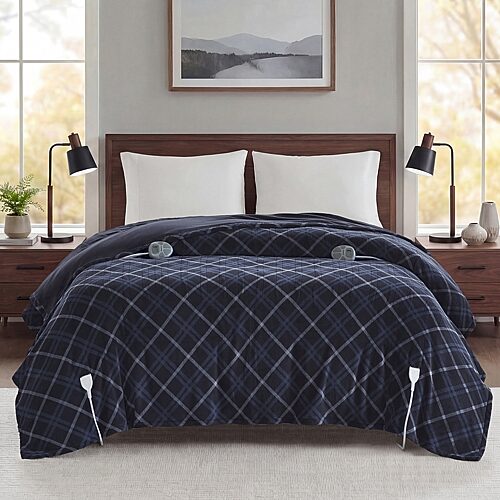 Click here for Beautyrest Heated Plush Blanket  One Size  Blue prices