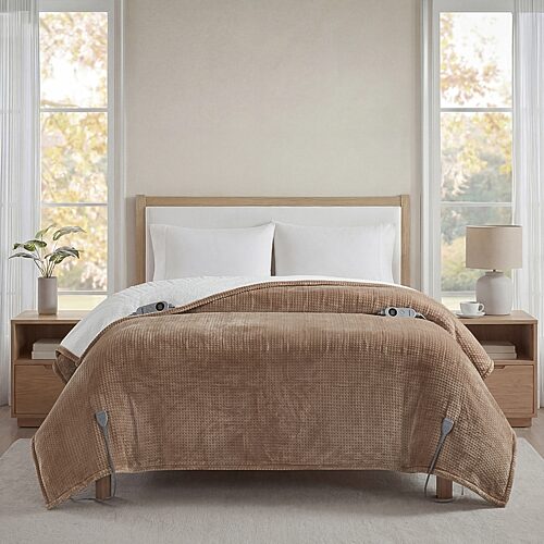 Click here for Beautyrest Waffle Plush Heated Blanket  One Size... prices