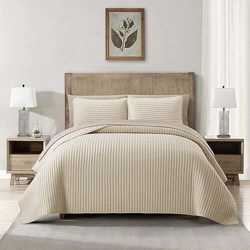 Click here for Stratford Park Misty 7-pc. Quilt Set  One Size  Be... prices