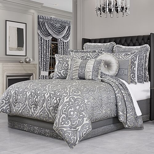 Click here for J Queen New York Bolero Pewter 4-Pc. Comforter Set... prices
