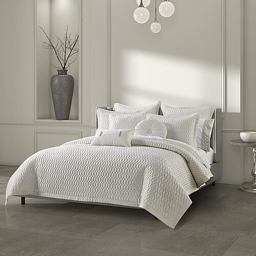 Click here for J Queen New York Brilliance 3-Pc. Quilt Set  King/... prices