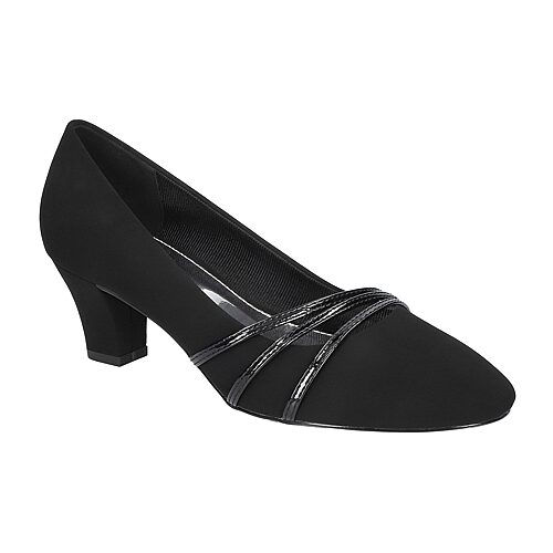 Easy Street Womens Cristiny Slip-On Pumps - Black Lamy