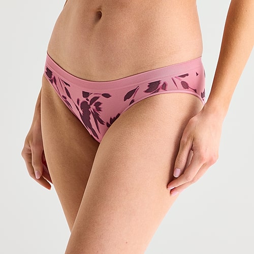 Click here for Ambrielle Seamless Bikini Panty  Xx-large  Pink prices