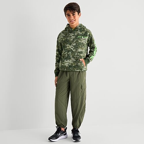Click here for Xersion Little & Big Kid Boys Baggy Fit Cuffed Tra... prices
