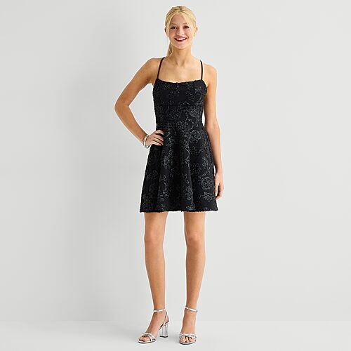 Click here for Emerald Sundae Womens Juniors Straight Neck Sleeve... prices