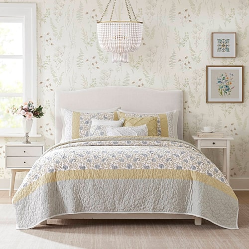 Click here for Madison Park Dawn 6-Pc. Quilt Set  King/California... prices