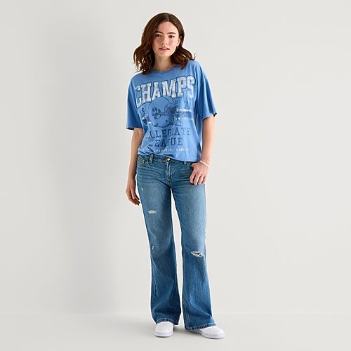 Click here for Arizona Womens Juniors Short Low Rise Bootcut Jean... prices