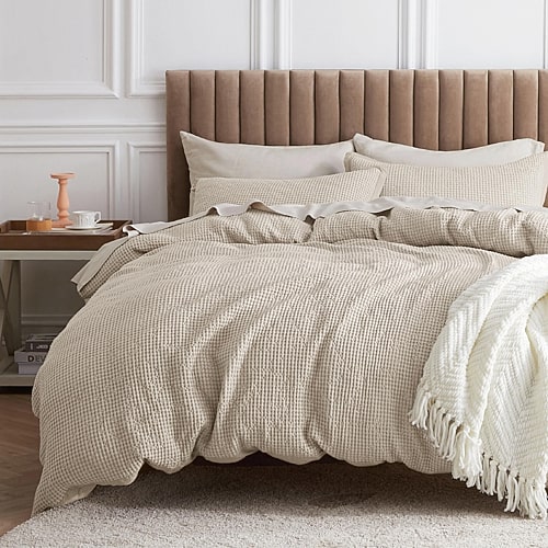 Click here for Bedsure Waffle Duvet Cover Set  One Size  Brown prices