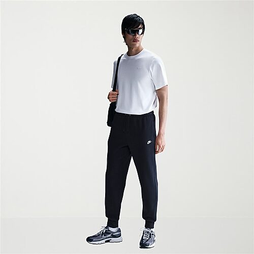 Click here for Nike Mens Cuffed Mid Rise Regular Fit Fleece Activ... prices