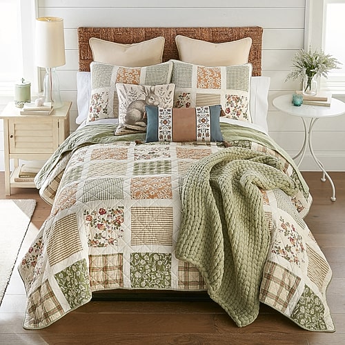 Click here for Donna Sharp Peach Rose 3-pc. Hypoallergenic Quilt... prices