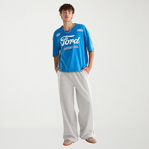 Click here for AEROPOSTALE Mens Regular Fit Fleece Sweatpant  Lar... prices