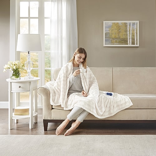 Click here for Beautyrest Heated Washable Electric Lightweight Th... prices
