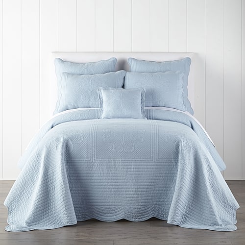 Click here for Hudson & Main Audrey Bedspread  One Size  Blue prices