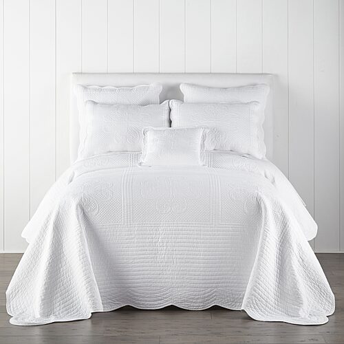 Click here for Hudson & Main Audrey Bedspread  One Size  White prices