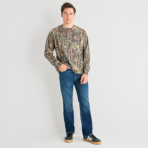 Click here for Arizona Mens Athletic Fit Jean  40 32  Blue prices