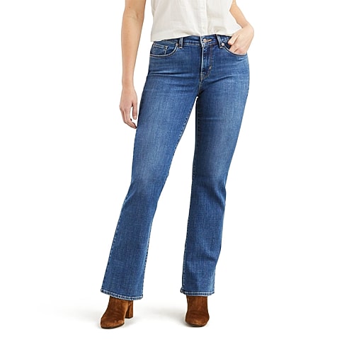 Click here for Levis Womens Mid Rise Classic Bootcut Jean  14 Sho... prices