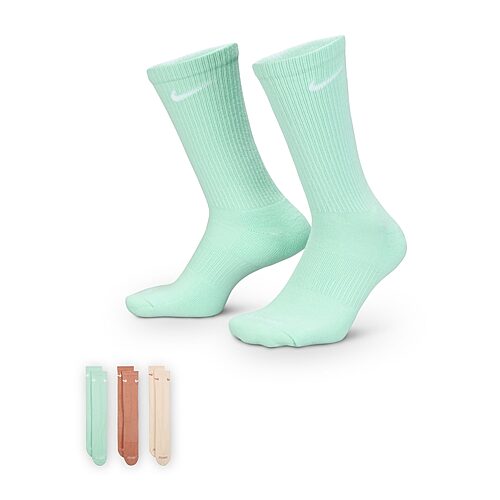 Click here for Nike Everyday Plus Cushioned Unisex Adult 3 Pair C... prices