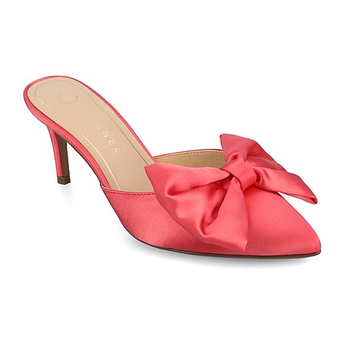 Click here for Journee Collection Tiarra Womens Pointed Closed To... prices