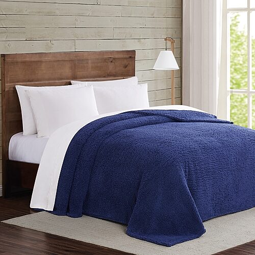 Click here for Brooklyn Loom Marshmallow Sherpa Throw Blanket prices